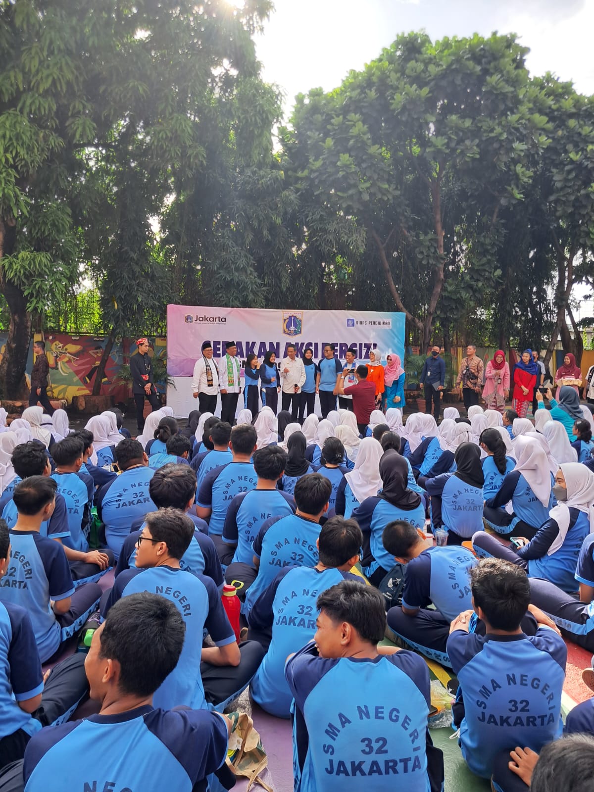 SMAN 32 JAKARTA – The Green School