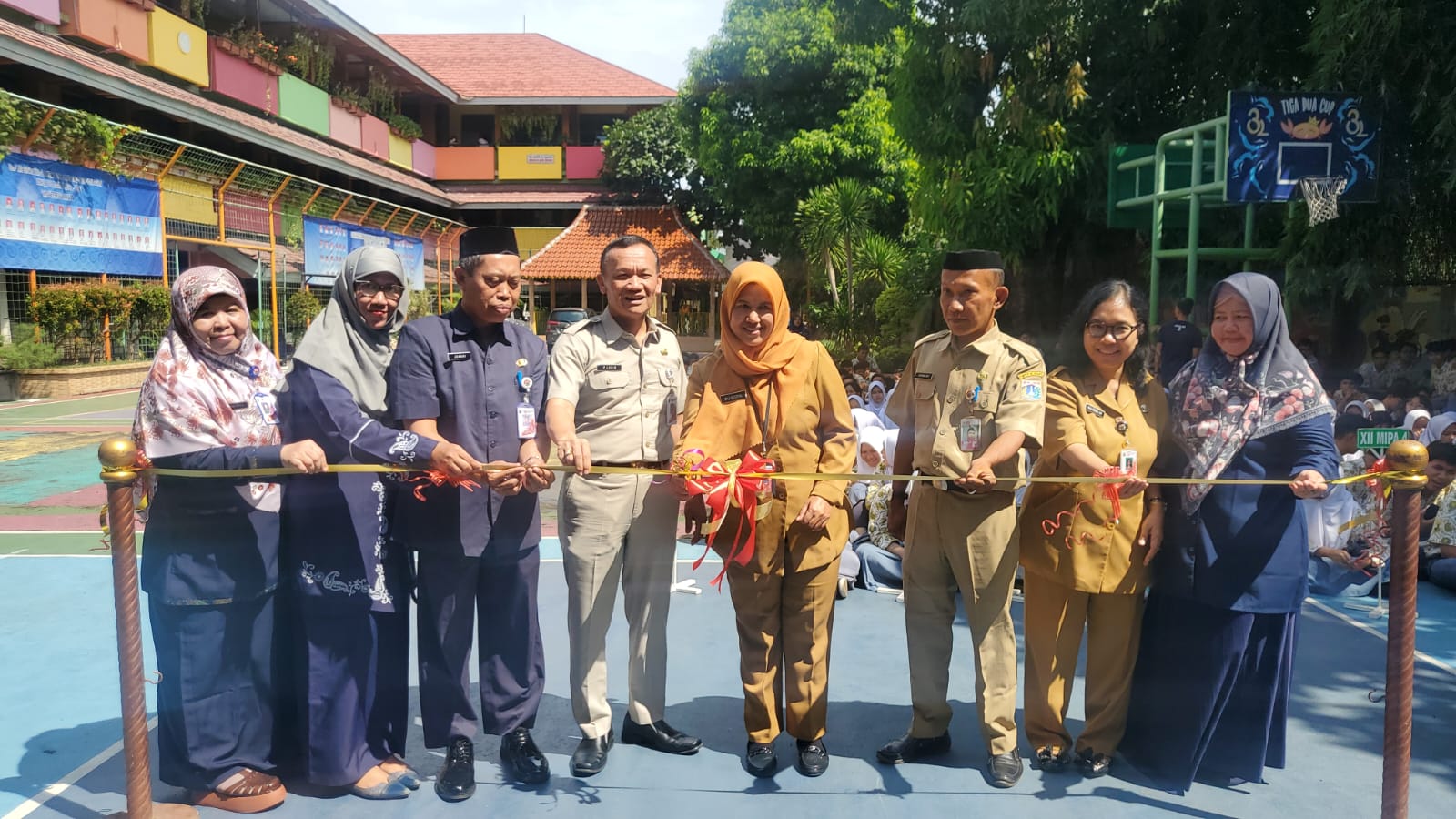 SMAN 32 JAKARTA – The Green School
